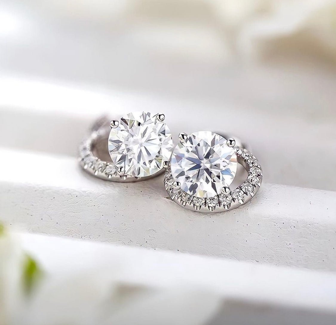 華やかな『Haloヘイロー』デザインが魅力 – RADIANN(ラディアン)|モアサナイトジュエリー